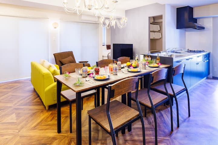 最大8名。無料駐車場1台。空港から10分!アクセス抜群。新築3ldk貸切(1 バスルーム・1トイレ) - Naha