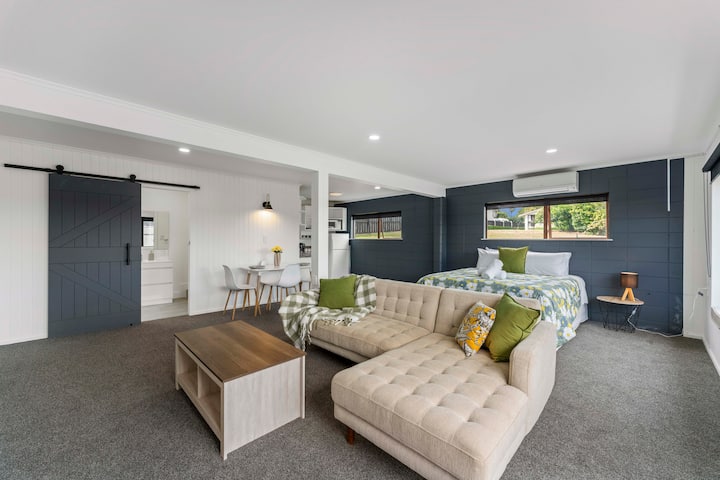 The Snuggery - Couples Retreat - Taupo