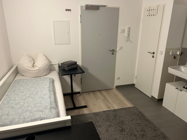 Gemütliche 1-zimmer-wohnung - Berlin