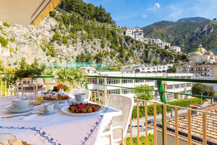 Trilo 19b  · Residence Panoramic - Maiori