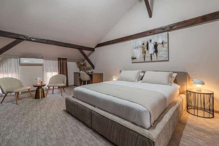 Ullmann Residence - Camera 3 - Oradea