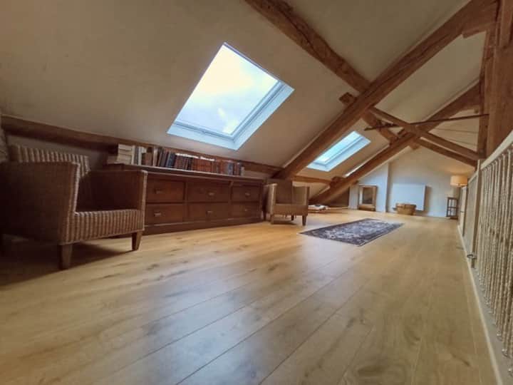 Au Petit Bercail - Le Loft - Gîte Pour 4 Personnes - Florenville
