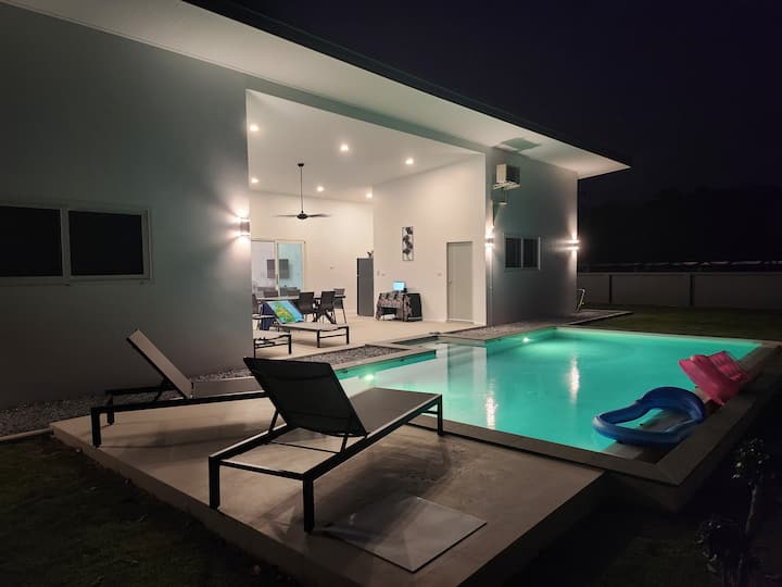 Maison Bauhinia Khao Lak - Khura Buri District