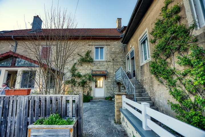 Maison Mitoyenne - Ornans