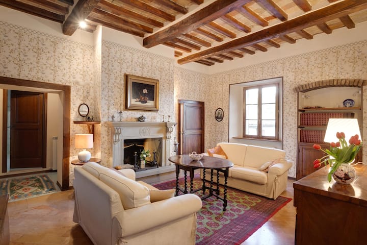 Appartement Au Cœur D’un Village Médiéval - Lunano