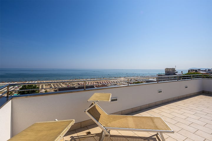Fantastico Attico Vista Mare - Riccione