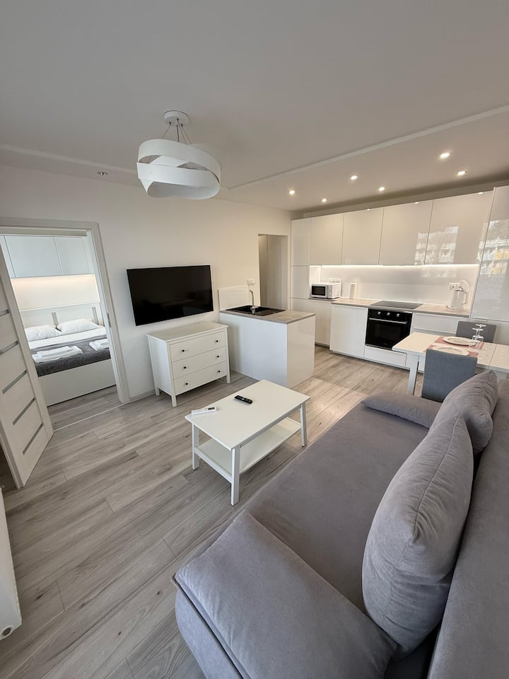 Modern Apartment Near City Center - Bratysława