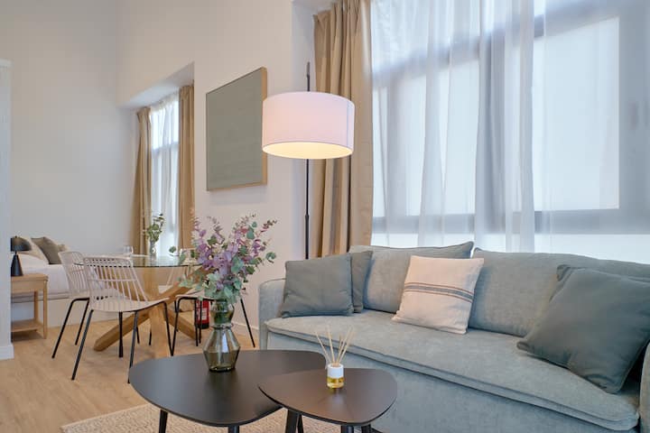 Romantic Suite Roig Arena N1 Virkin Suites - Paterna