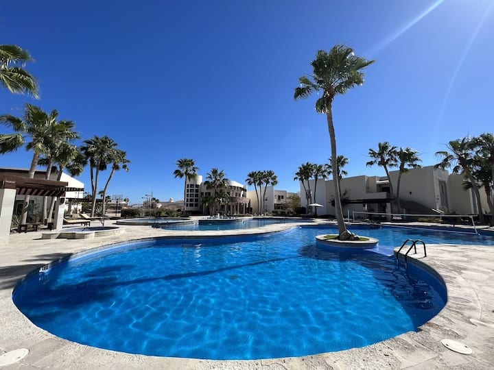 Sandy Toes Retreat - Puerto Peñasco