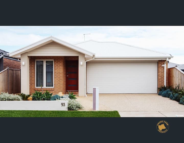 Rose By Omaru Farm - Phillip Island