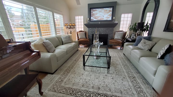 Classy, Elegant And Luxurious - Reno, NV