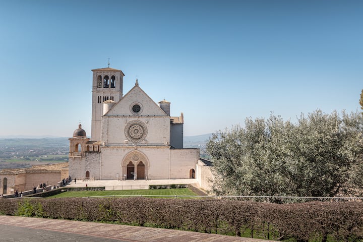 Romantic View On San Francesco - Assisi