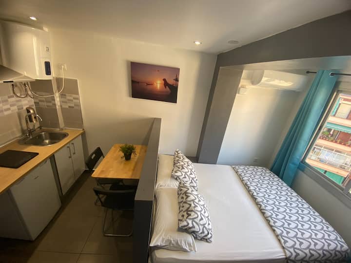 1 Apartment Next To The Bcn Metro Station 4.24 - Esplugues de Llobregat