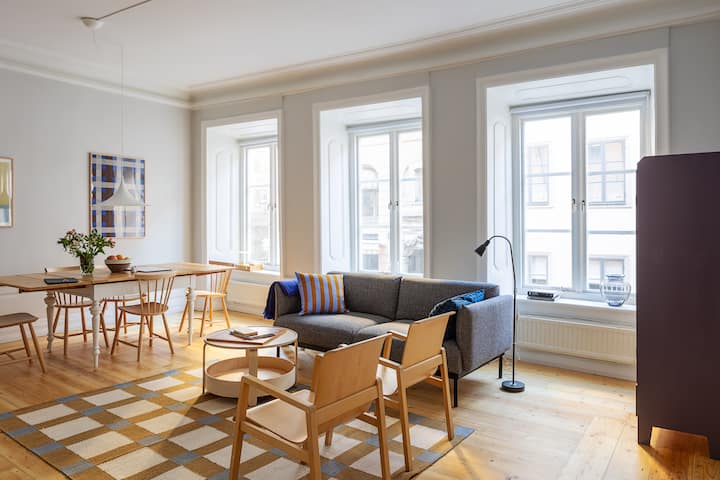 Gorgeous Old Town Family Apt - Stockholm