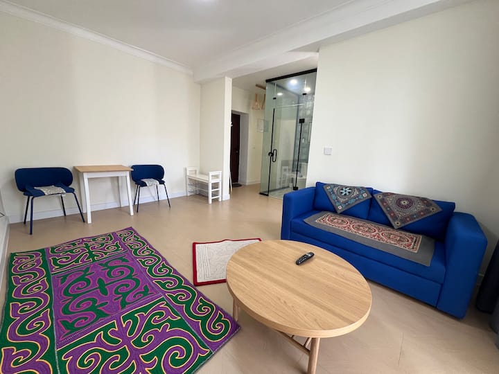 Peace Avenue Oasis: Cozy Hideaway In Central Ub - Ulaanbaatar