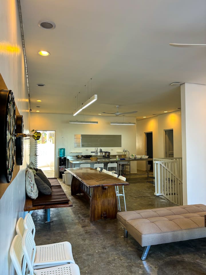 Balai Valencia
(Whole 2/f Apartment) - Bolinao