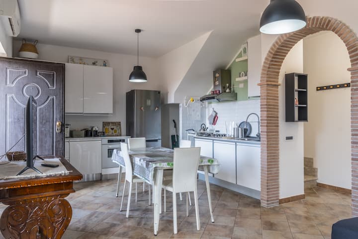 Relax A Due Passi Dal Mare E Dall’aeroporto - Fiumicino