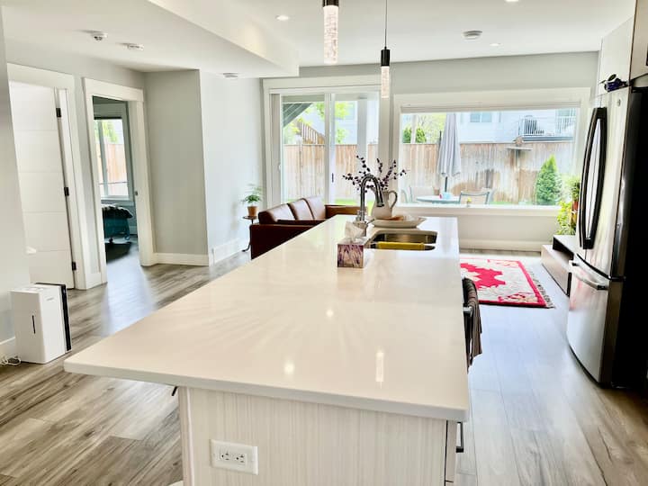 North Glenmore Gem - Kelowna