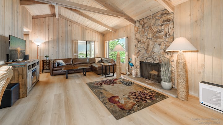 The Salted Cabin - Moss Landing, California, CA