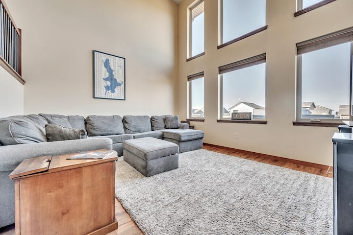 Charming Cabin! Pet Friendly - Okoboji, IA