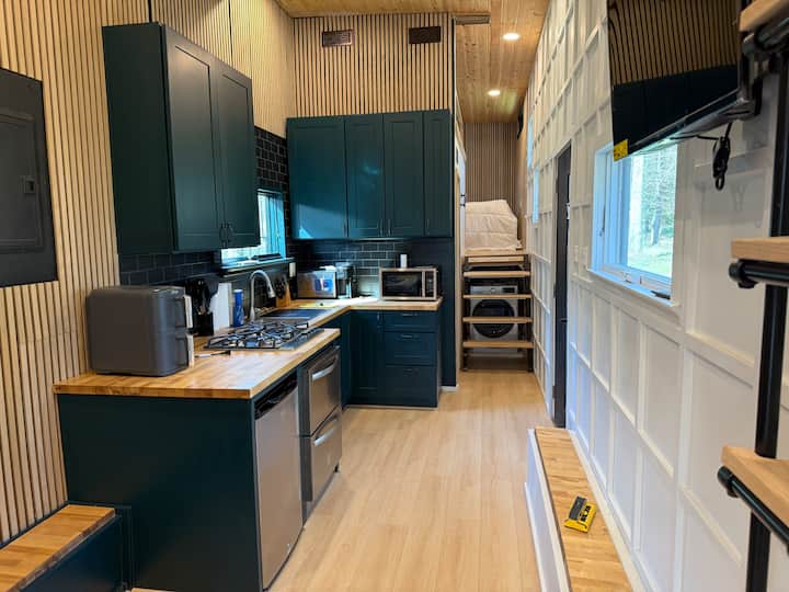 Cozy Tiny Home - Gastonia