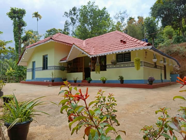 Silver Valley Villa Homestay, Meppadi - Kerala