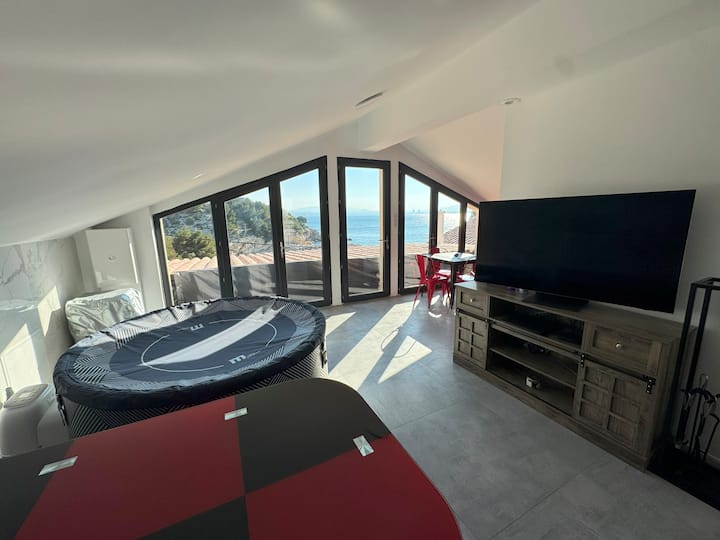 Love Room Sur Niolon Avec  Vue Sur La Mer - Ensuès-la-Redonne