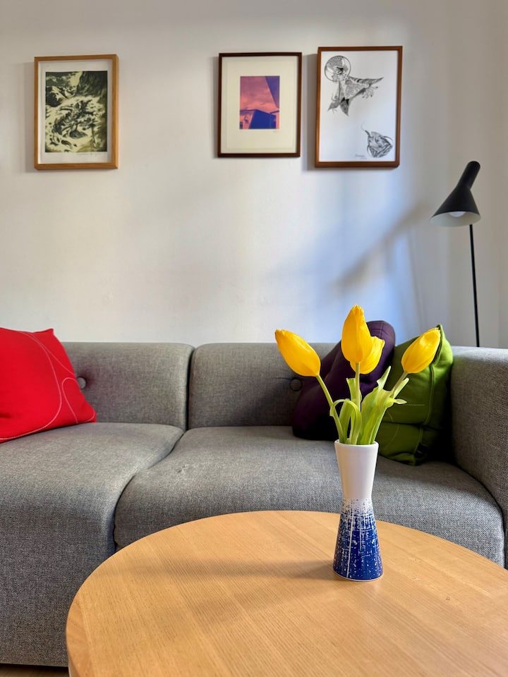 Cosy Condo With Own Garden Near Metro - 