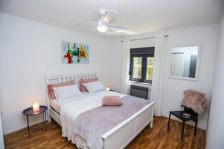 Charming Apartment In Villa Irena - Poreč