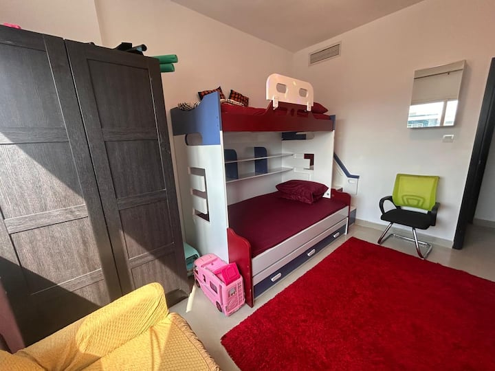 Cozy Room Auh For A Small Family - Abu Dhabi