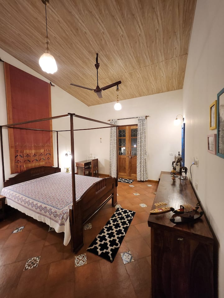 Aaicho Wado - Regal Room, North Goa, Mopa Airport - Goa