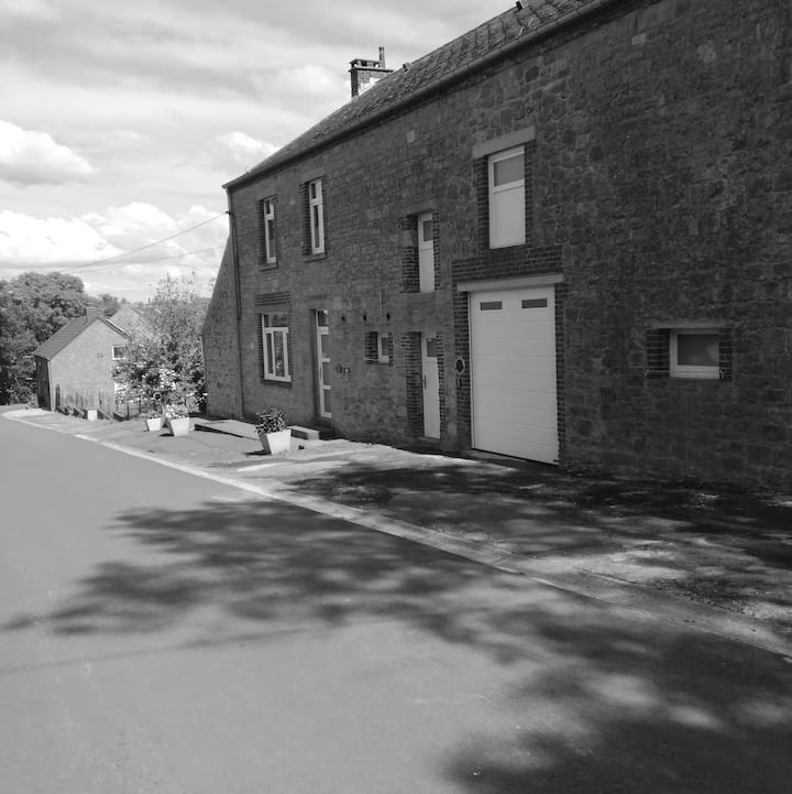 Agréable Gîte Au Fil Du Temps - Thuin