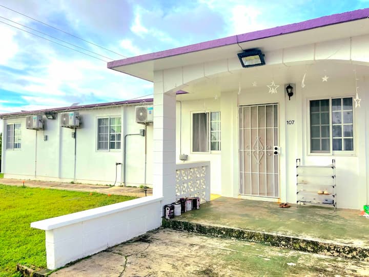 市中心近商場、海灘的溫馨房間 - Guam