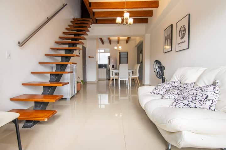 Dúplex Con A/c En Laureles - Medellin, Antioquia, Colombia