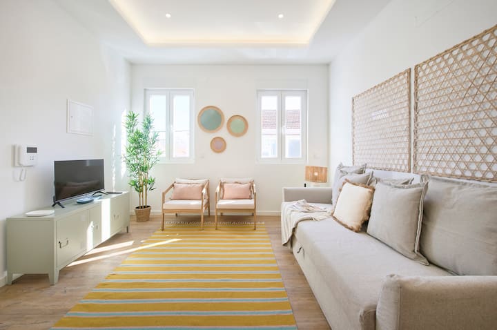 Ocean Deluxe Apt W Ac, By Timecooler - Costa da Caparica
