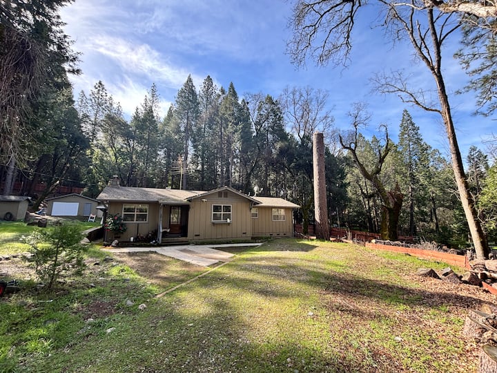 Sutter Creek Cottage Getaway - Jackson Rancheria Casino Resort