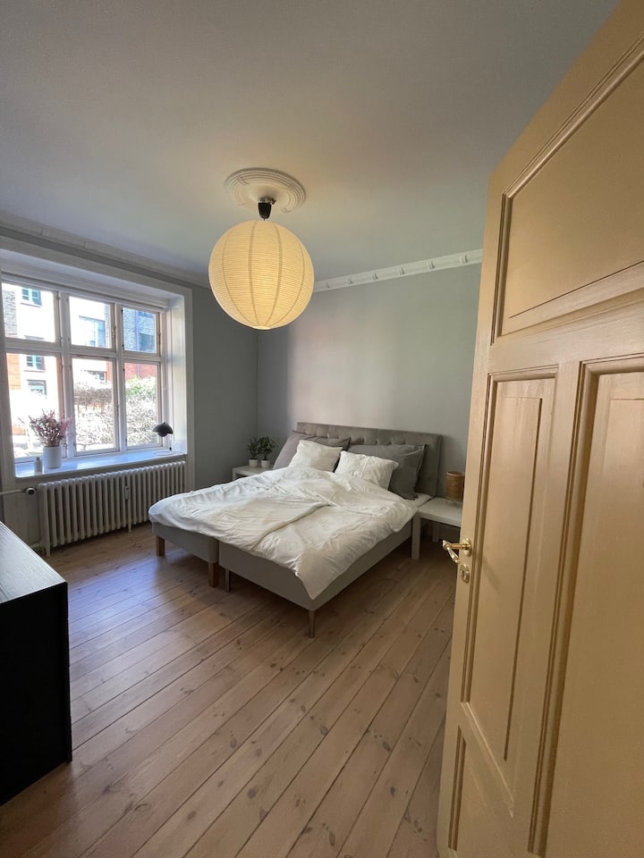 2 Værelses Lejlighed Med Gårdhave - Copenhague
