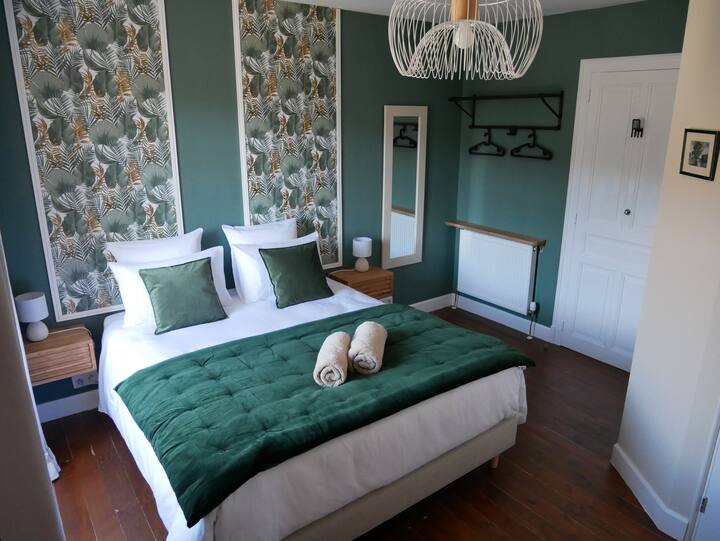 La Maison Normande - Chambre D'hôtes Jade - Salers