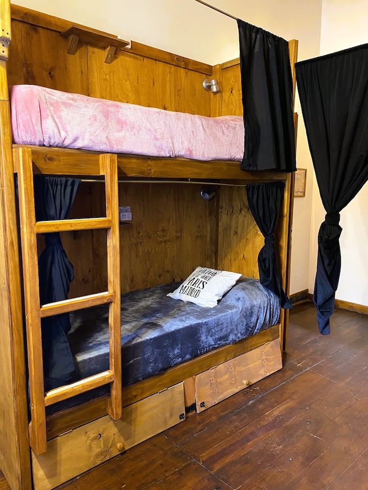 Habitación Compartida De 4 Camas - El Bolsón