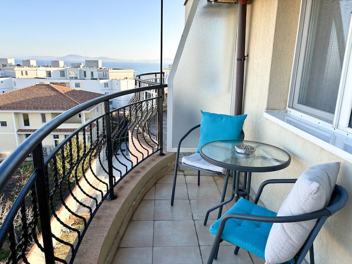 Sea Sunrise Apartment - Burgas