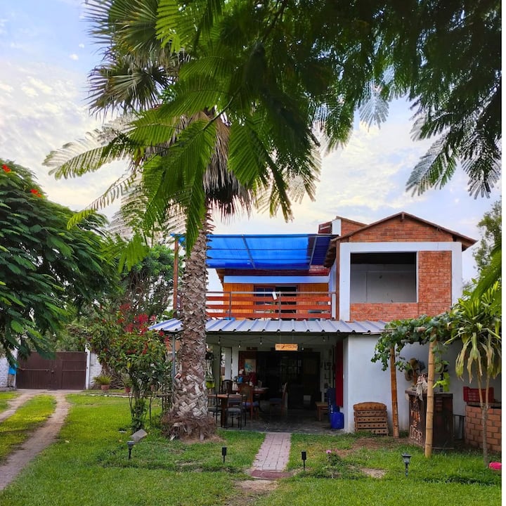 Casa De Campo En Cañete - Perú