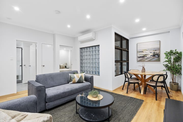 River Fringe Urban Retreat - Inglewood, Australia