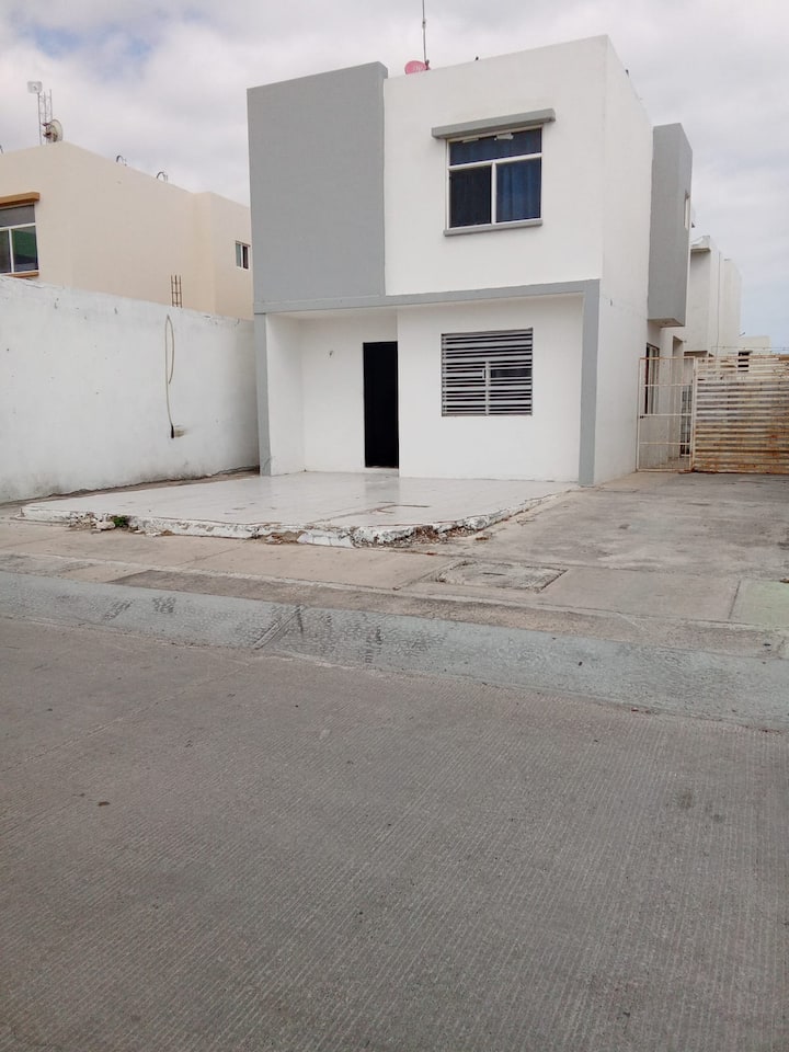 Casa De Playa Con Vigilancia. - Tampico