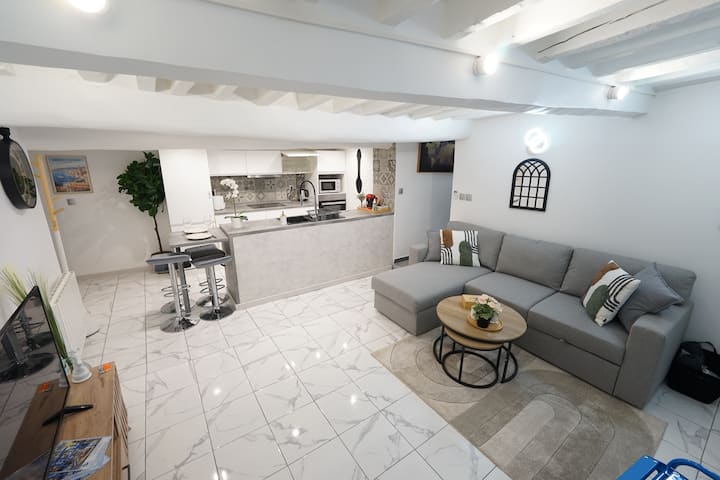 Appart Au Coeur Du Vieux-nice
Emplacement Idéal ! - Nice