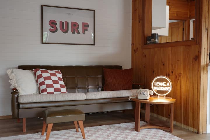 Surf Wax Shack, Bicheno Tasmania - Bicheno