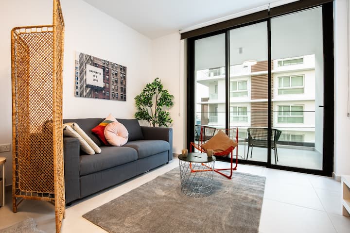 Arthouse Studio In Makenzy - Larnaca