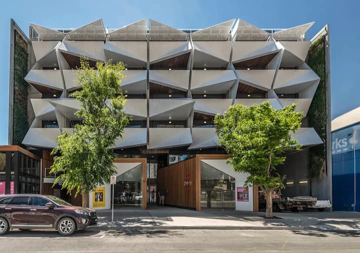 Cbd New Stylish 2br Apt & Free Parking @ Cbr Anu - Canberra