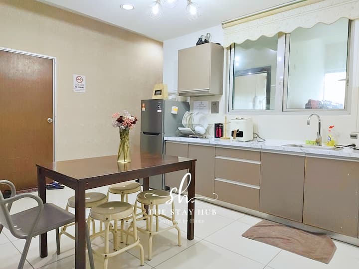 Private Room In Shared Apt | Klcc Sky Pool R2 A52 - Kuala Lumpur