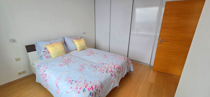 3 Rooms Loggia, Parking Wifi - Bratislava