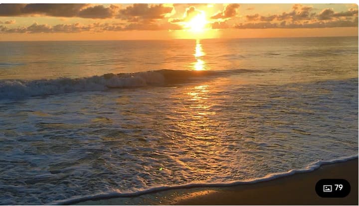 Vero Beach Cottage - Vero Beach, FL